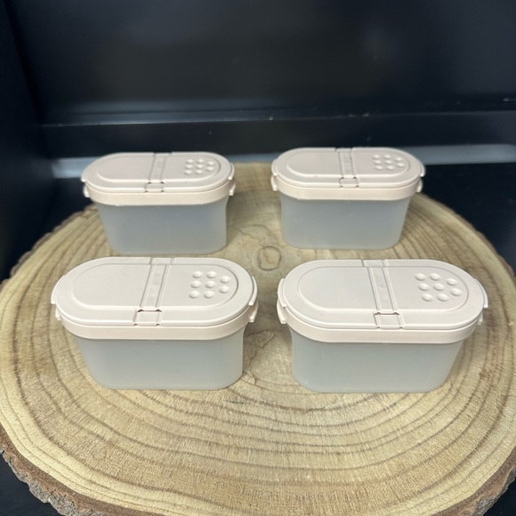 Tupperware | Kitchen | Tupperware Spice Seasonings Set Of 4 Containers ...